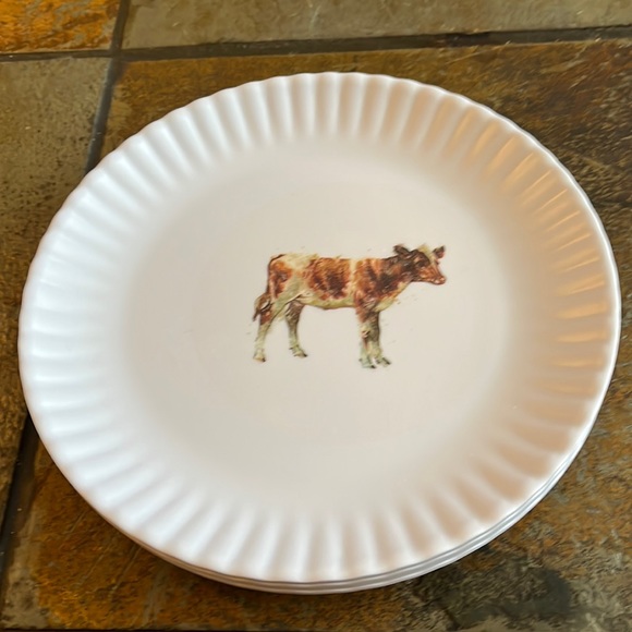 Home expressions | Dining | 4 Melamine Cow Plates New 8x8 | Poshmark
